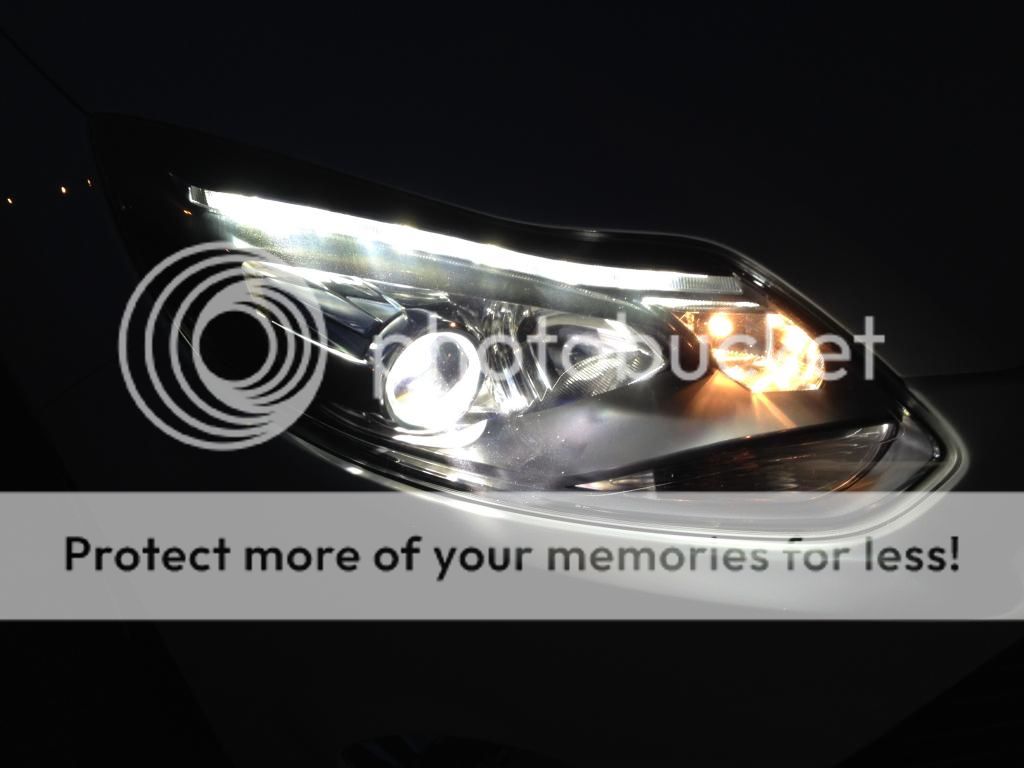 FS: Repro ST3 projector headlights with LED DRL and Xenons | Focus ...