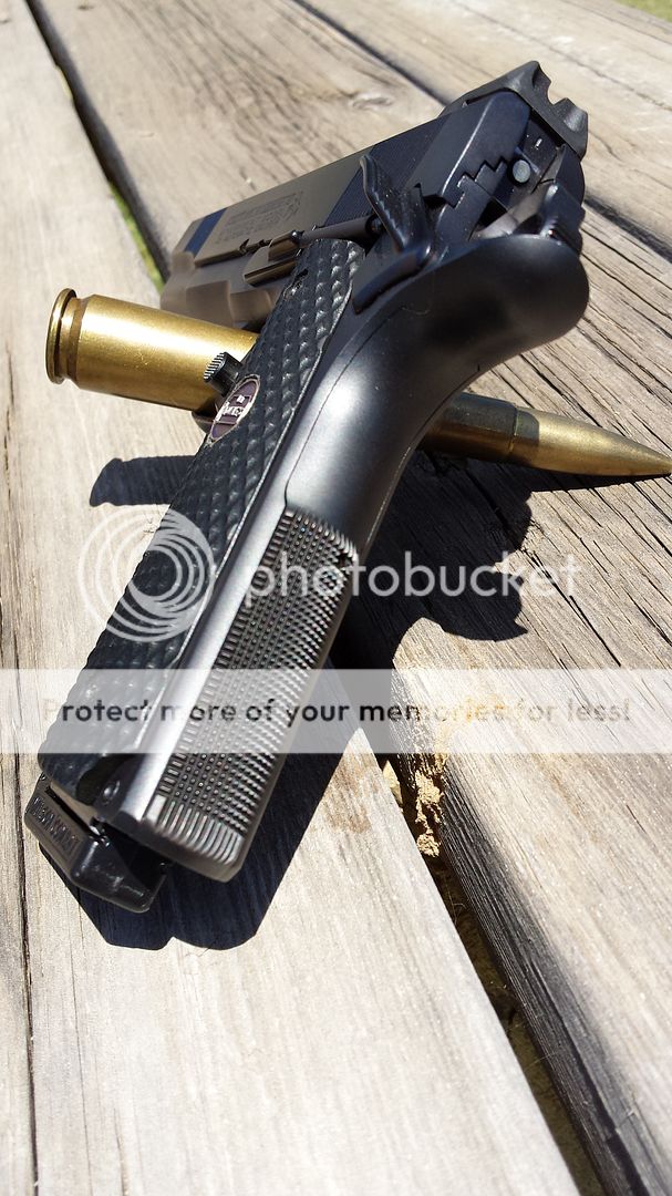 Novak Colt | 1911 Firearm Addicts