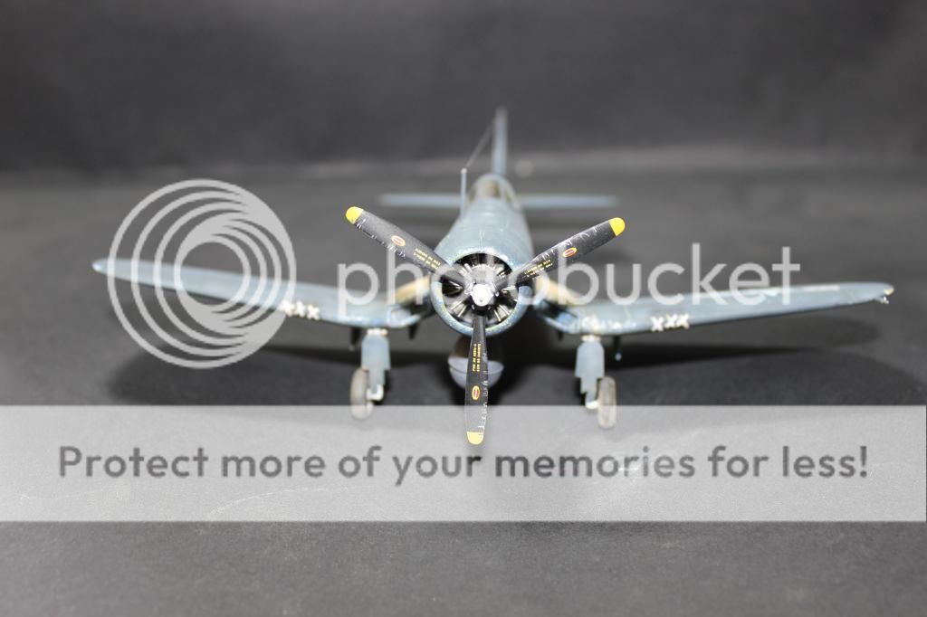 unosetentaydos - F4U-1 Corsair Captain Delong (GT) - AVIACION (1:72) PF