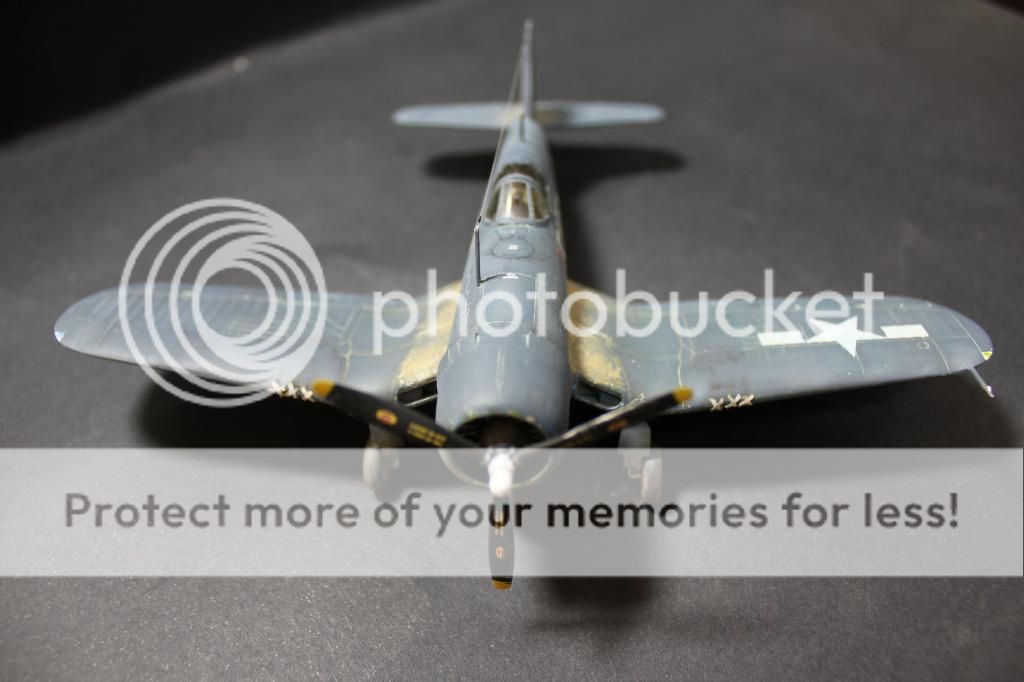 unosetentaydos - F4U-1 Corsair Captain Delong (GT) - AVIACION (1:72) PF